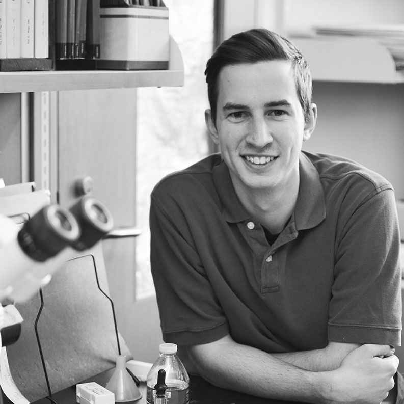 Undergraduate Students | CRE